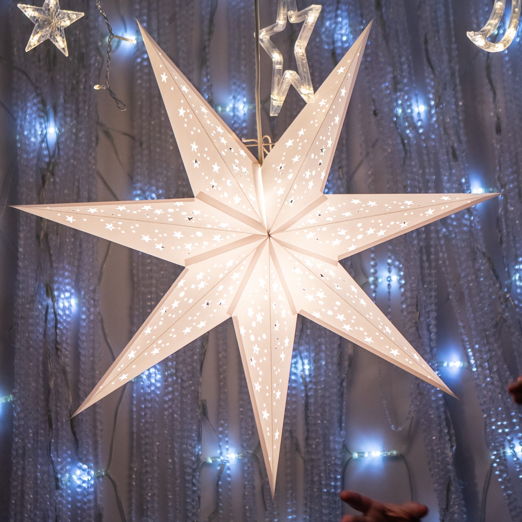Shop Handmade Paper Star Lanterns for Magical Home Decor – Paper Starlights